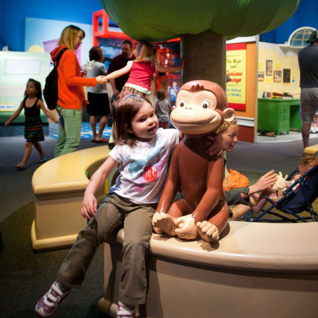 Curious George Breakfast at The Magic House | stlparent.com