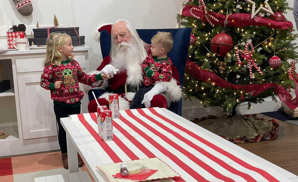 A Sweet Time with Santa at Play Street Museum | stlparent.com
