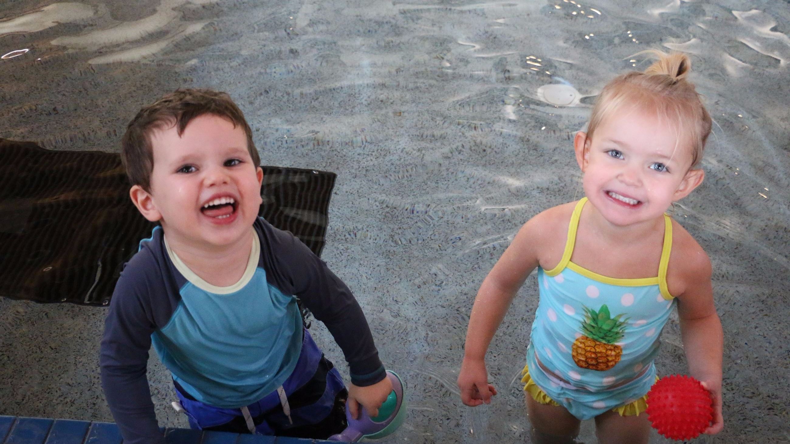 Water Waddlers Indoor Drop-In Swim | stlparent.com