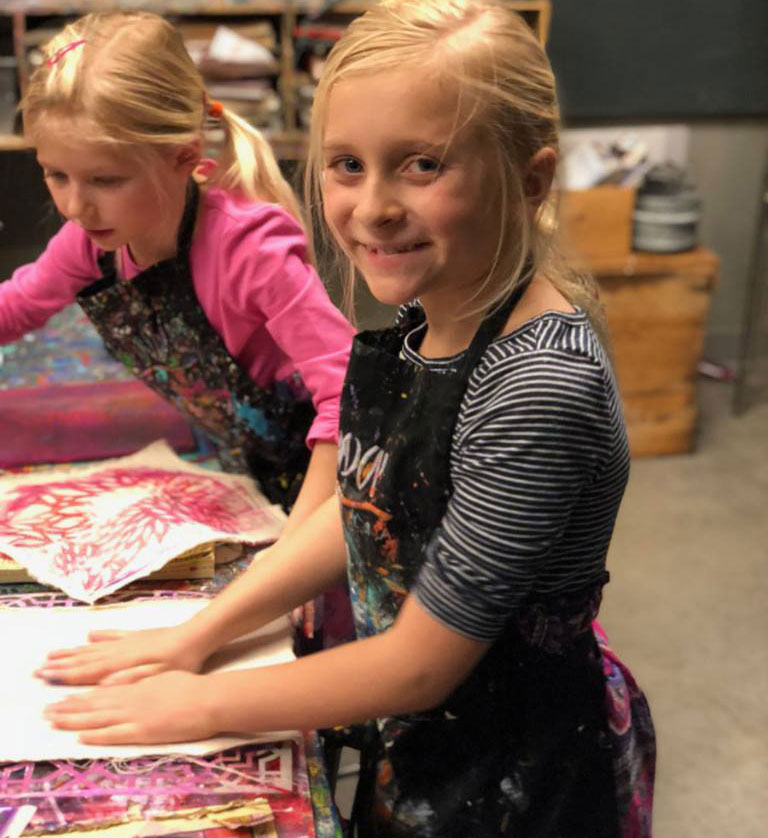 Kid's Art Night Out at The Lodge | stlparent.com