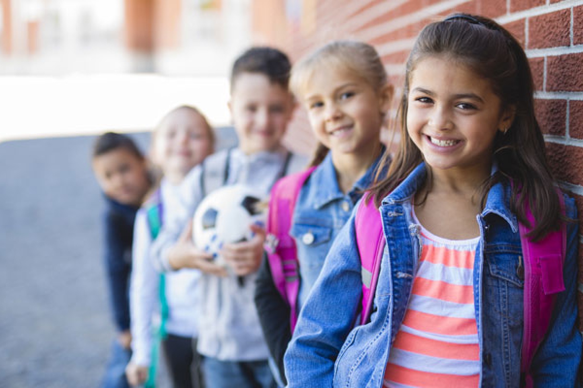 5 Ways to Help Your Child Build Friendships | stlparent.com 5 Ways to Help Your Child Build Friendships | stlparent.com